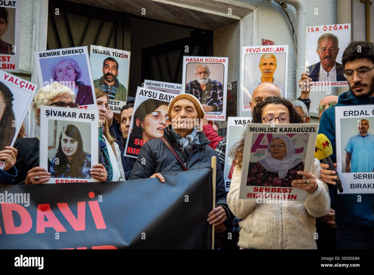 November 15, 2025, Istanbul, Istanbul, Turkey: The Human Rights ...