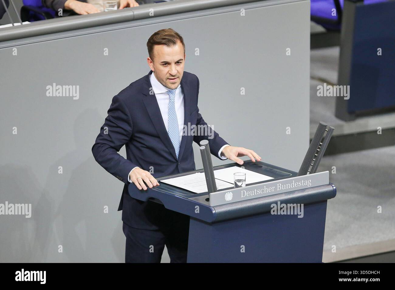 Berlin, Deutschland, 13.11.2025: Deutscher Bundestag: 40 ...