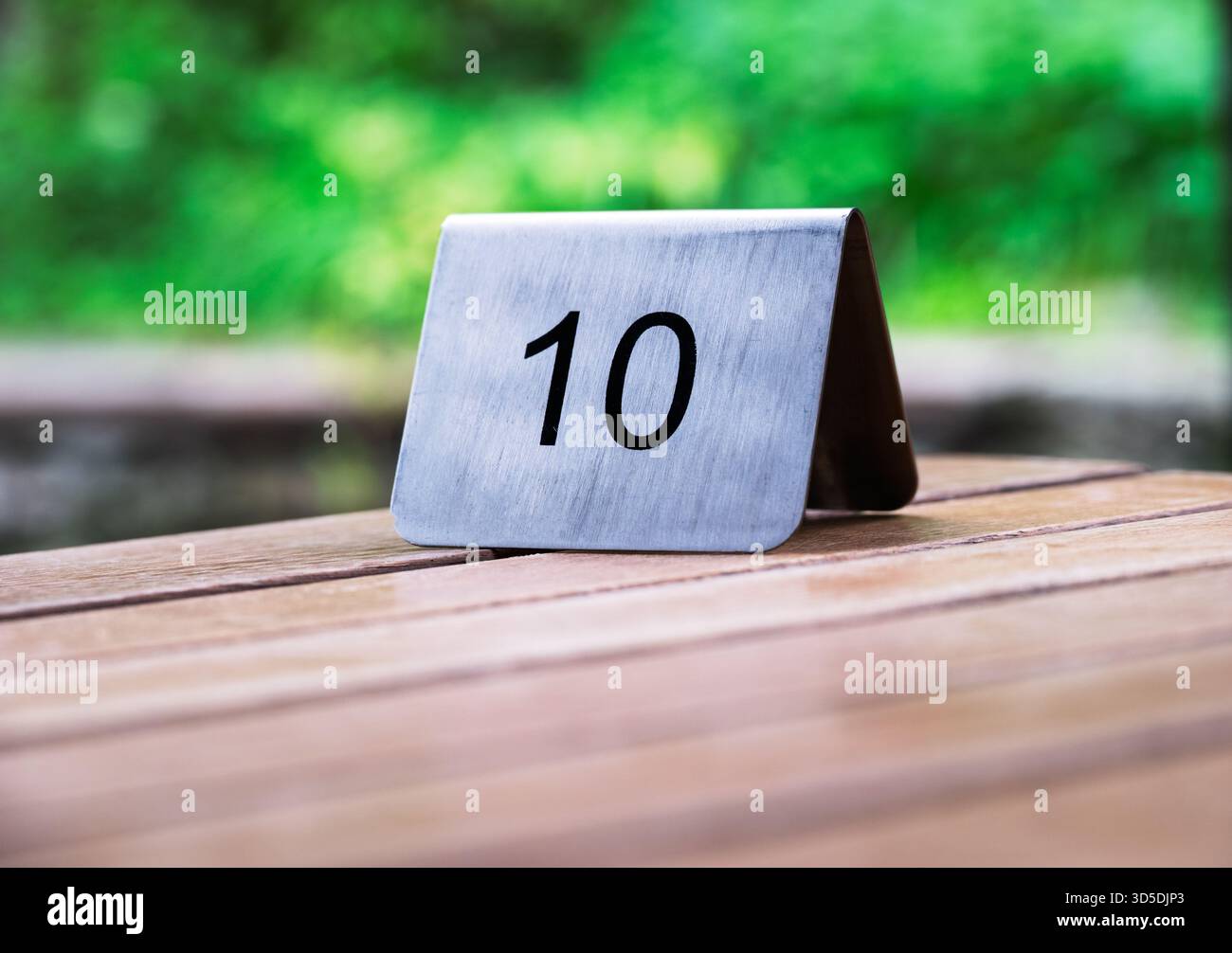 Table designation marker hi-res stock photography and images - Alamy