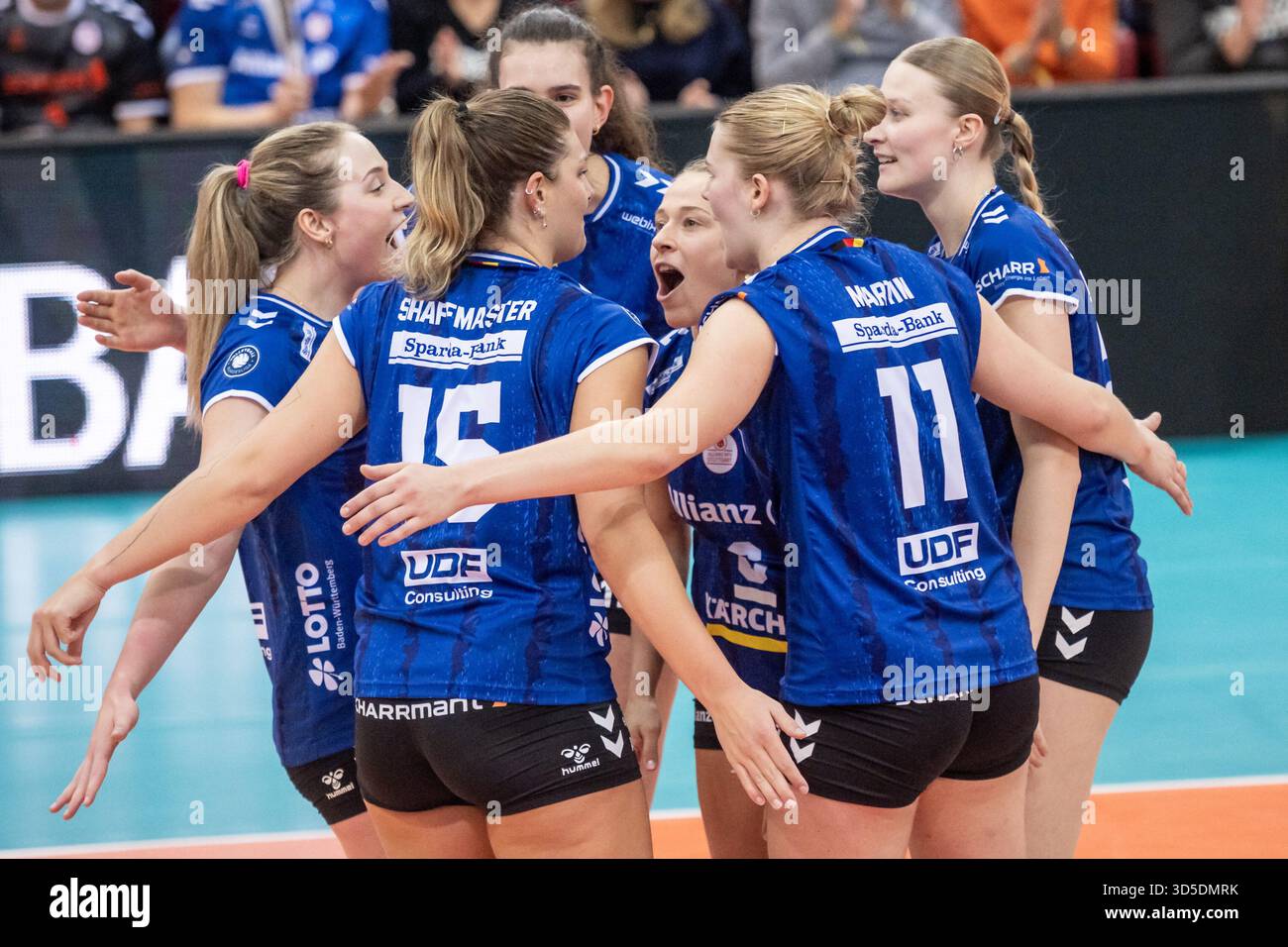 Antonia Stautz (Allianz MTV Stuttgart, #06), Center - is happy with the ...