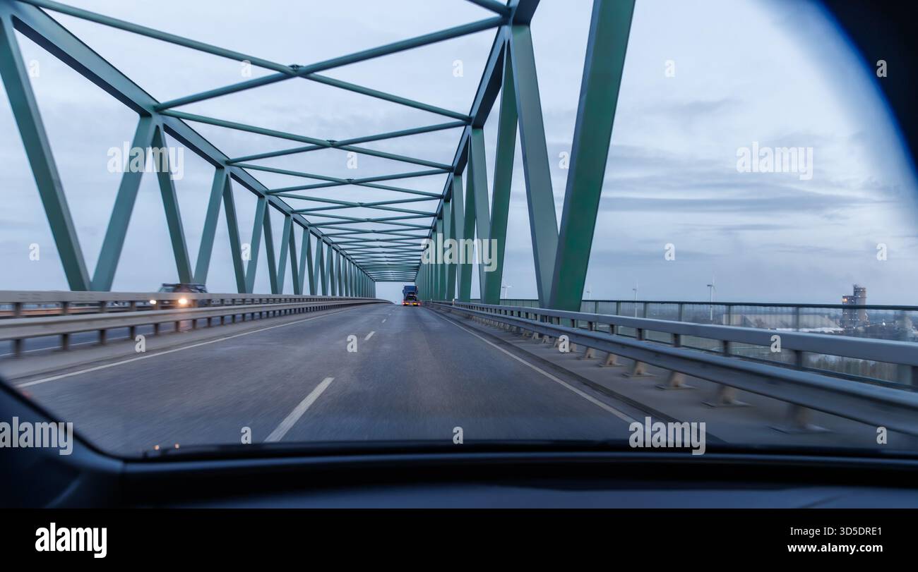 12 November 2025, Schleswig-Holstein, Brunsbüttel: View from a moving ...