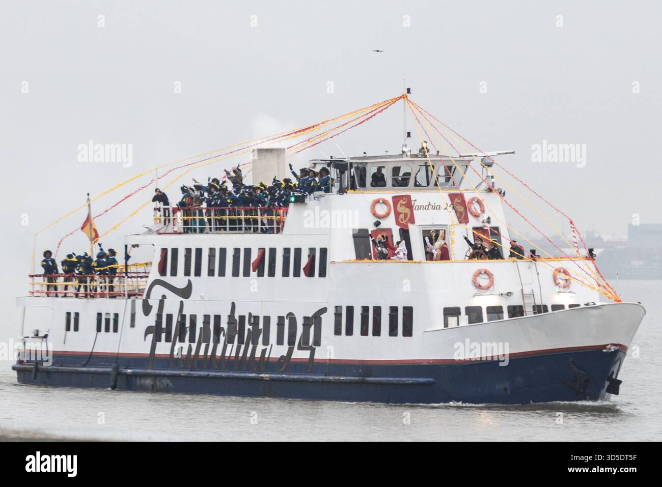 The boat pictured during the arrival of Sinterklaas in Antwerp ...