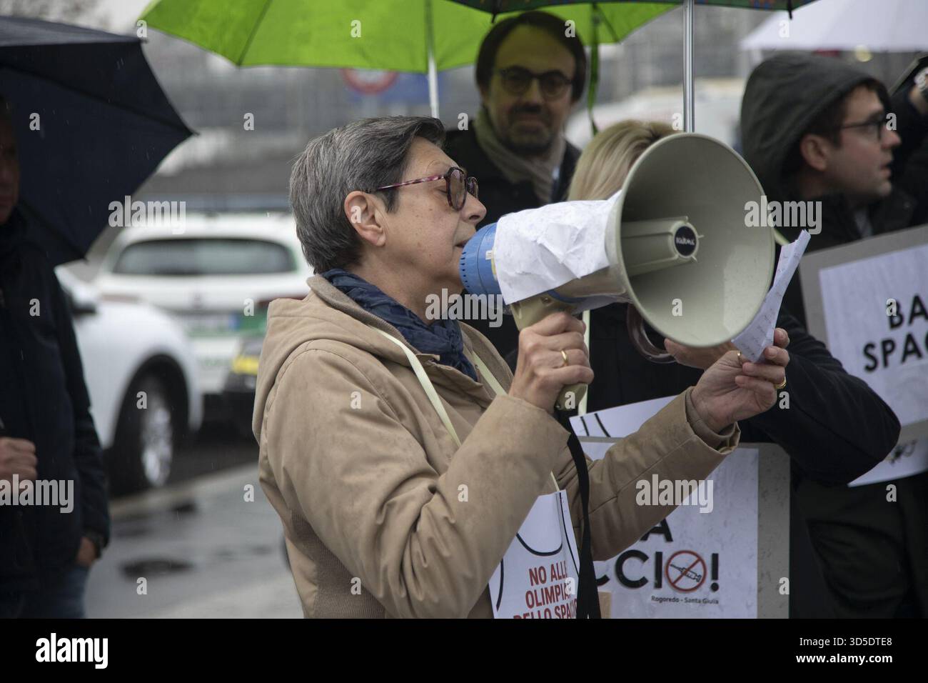 Milan, Rogoredo district, "No Spaccio" demonstration in front of the ...