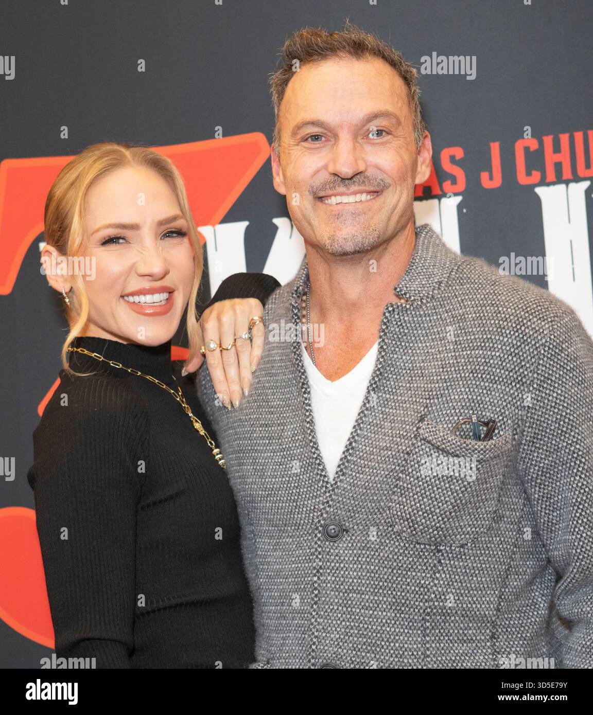 Los Angeles, CA, USA, 14th Nov. 2025 Sharna Burgess and Brian Austin ...