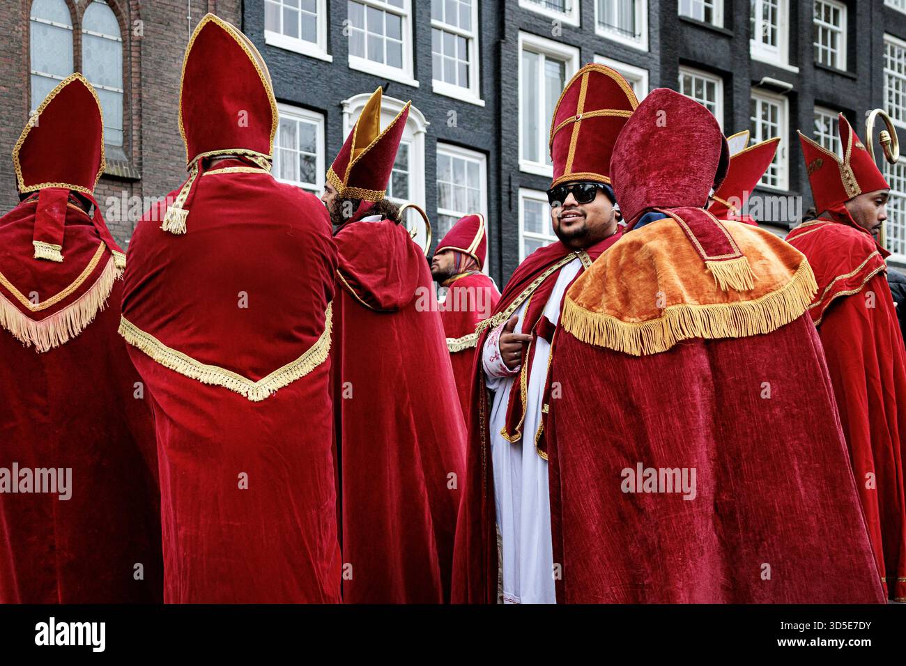 AMSTERDAM - The arrival of the New Saint in the capital. The ...