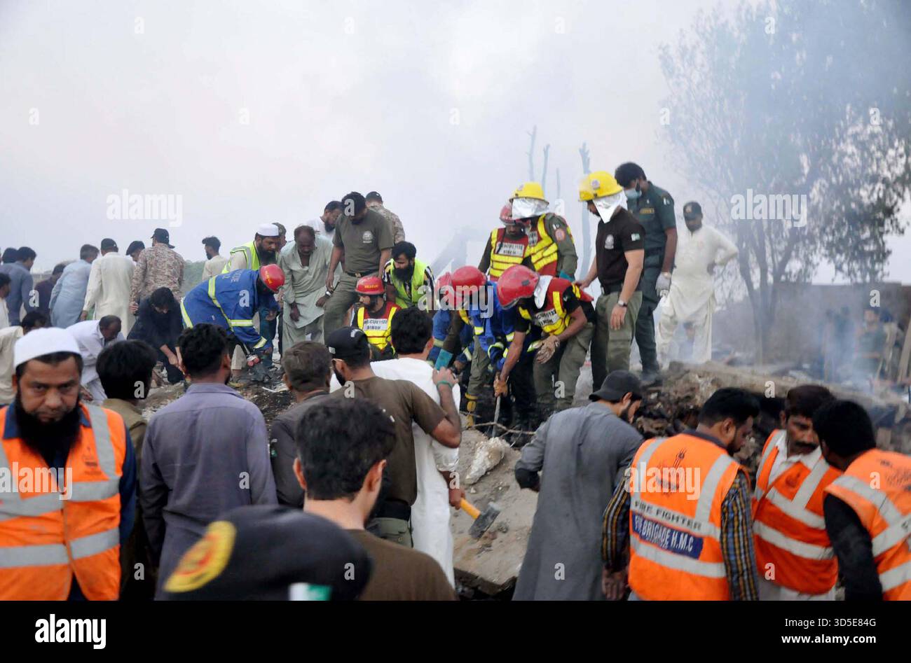 HYDERABAD, PAKISTAN, NOV 15: View of site after fire broke out incident ...