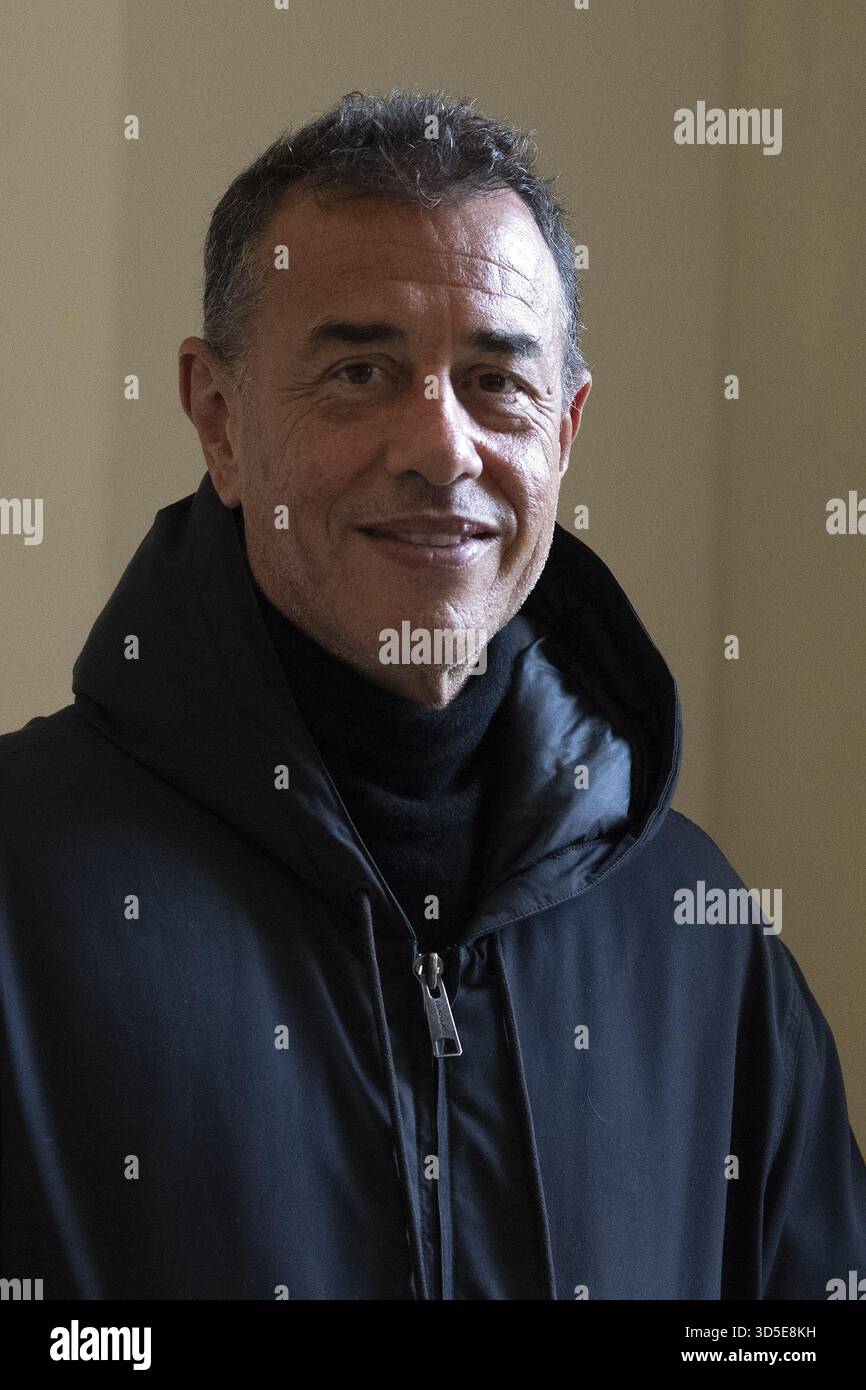 **NO LIBRI** Italy, Rome, Vatican, 2025/11/15.Italian film director Matteo Garrone leaves at the ...