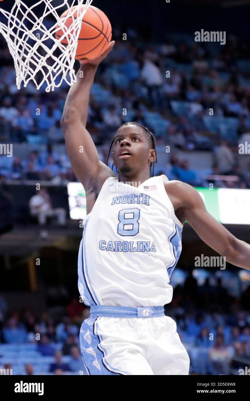 North Carolina forward Caleb Wilson (8) goes in for a dunk during the ...