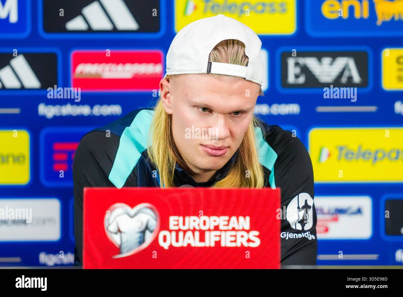 Milan , Italy 20251115. Erling Braut Haaland during a press conference ...