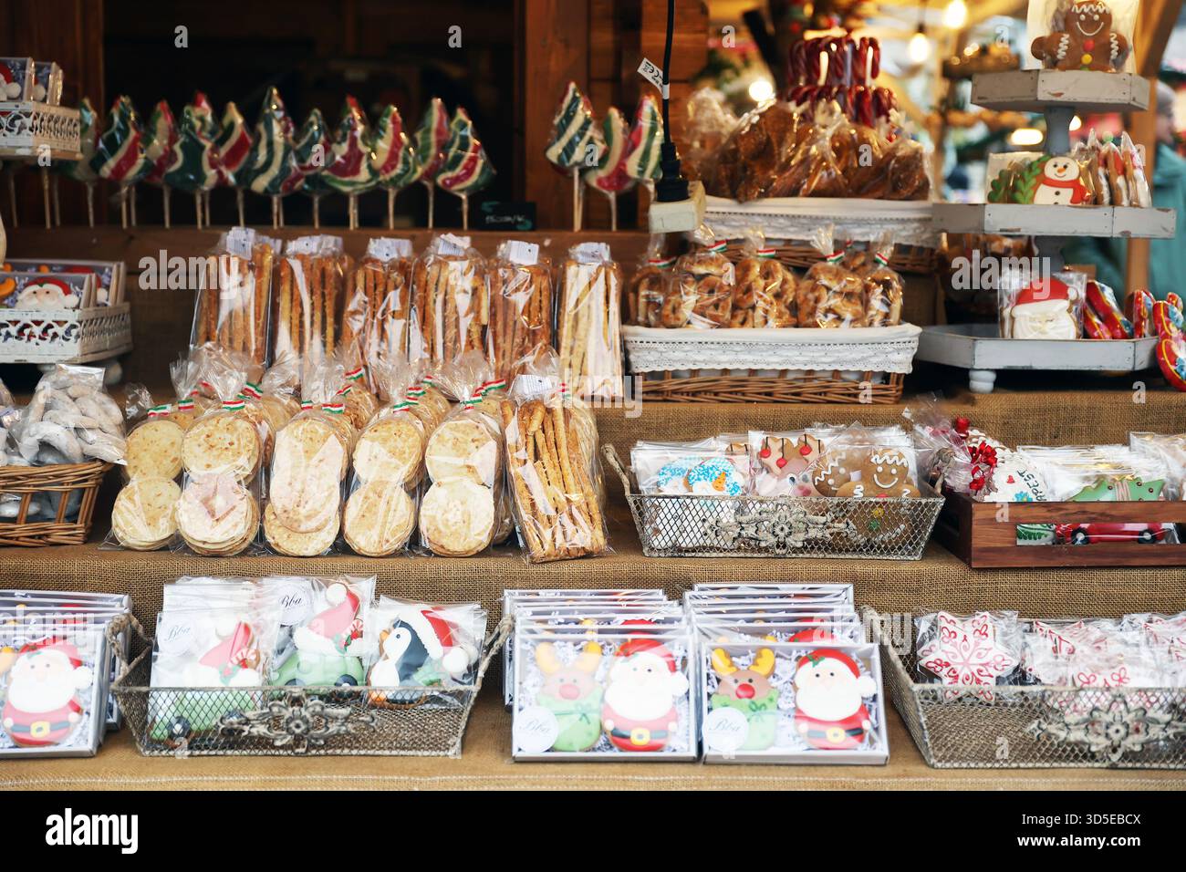 Budapest christmas market cookie hi-res stock photography and images ...