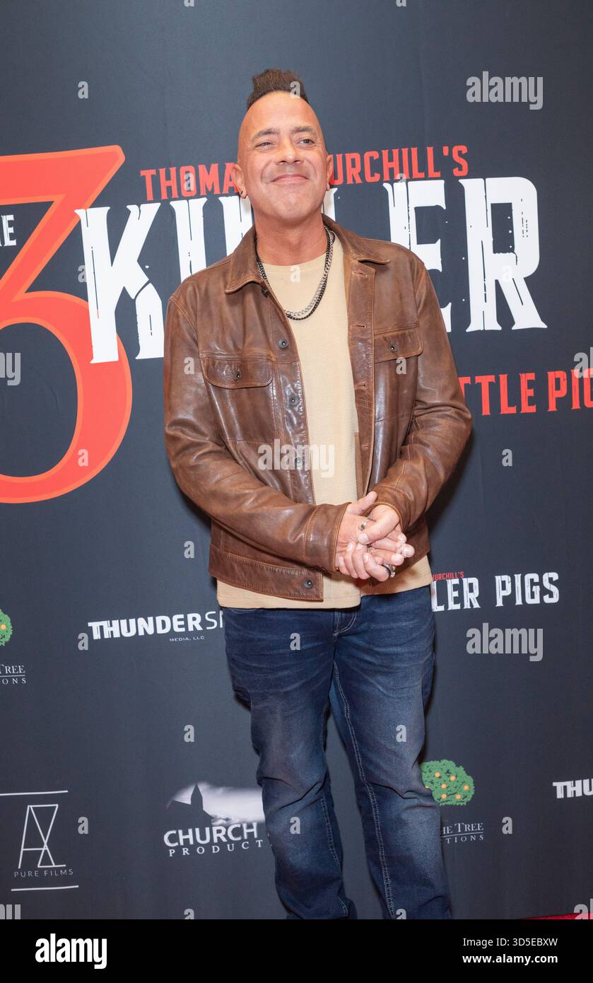 Los Angeles, CA, USA, 14th Nov. 2025 Scott on Tape attends the premiere ...