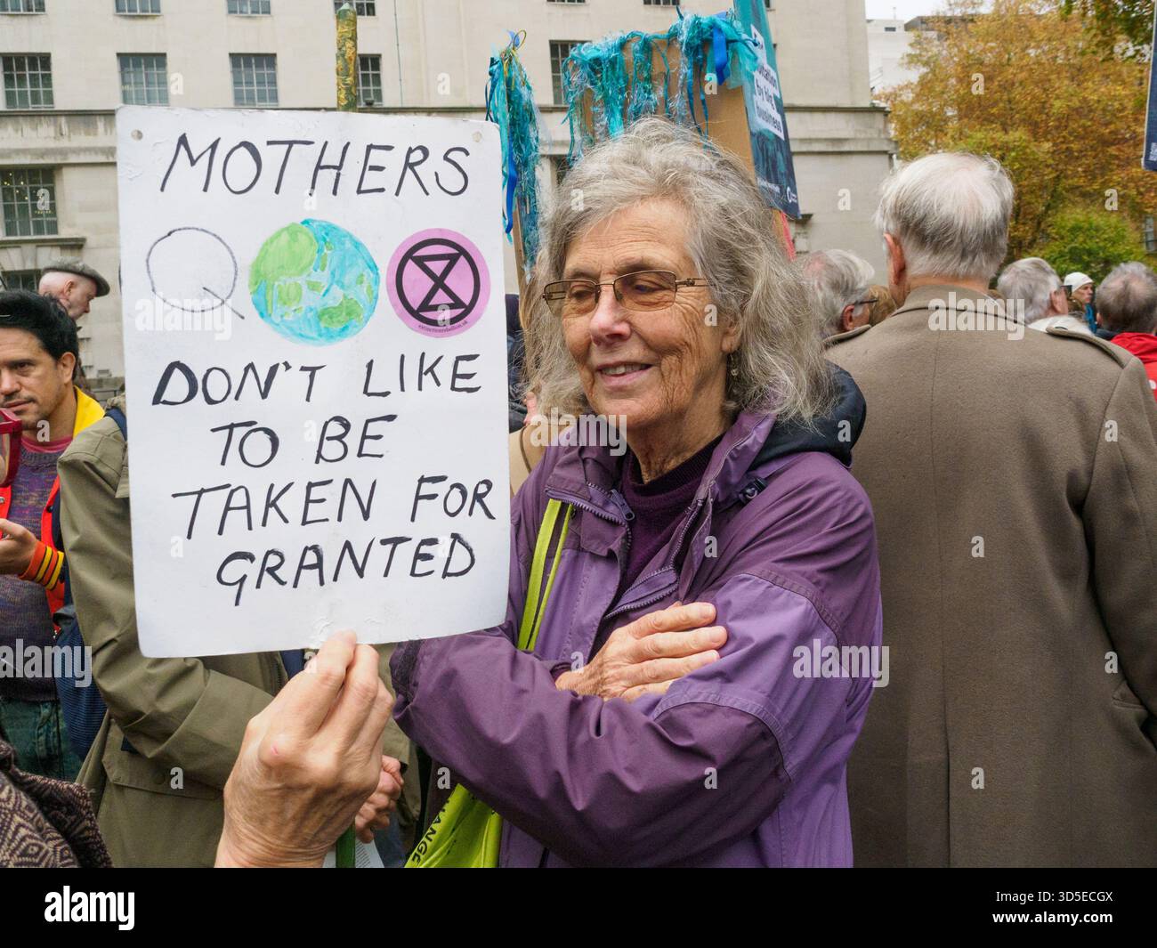 Mothers against genocide protest hi-res stock photography and images ...