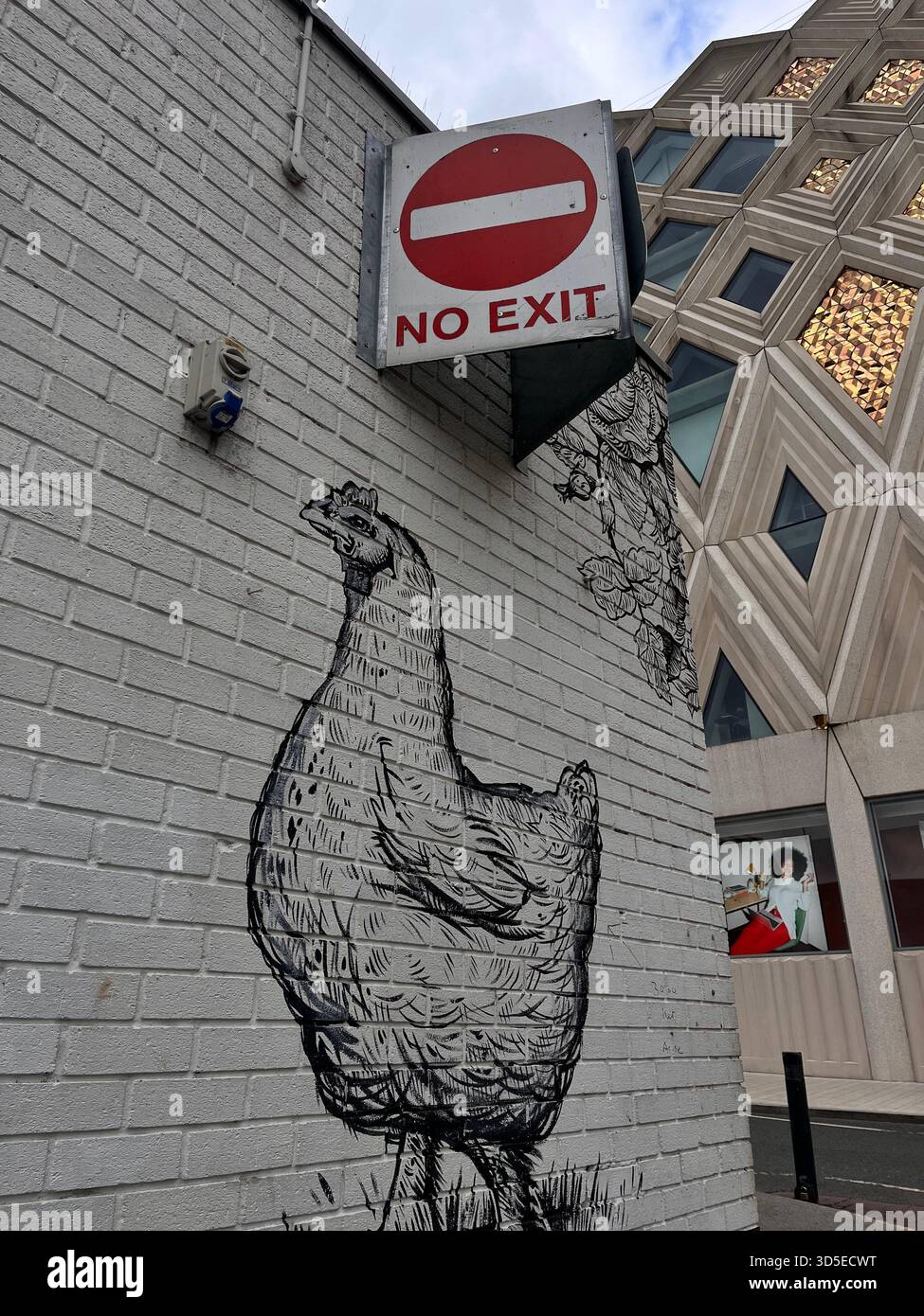 Featuring hand painted signage hi-res stock photography and images - Alamy