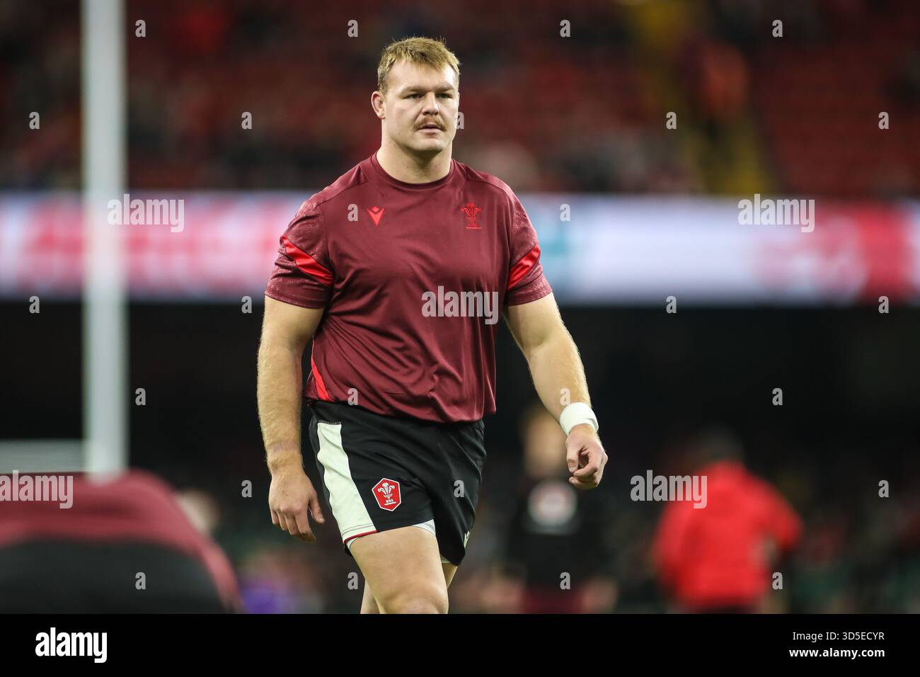 Dewi Lake of Wales warms up during the Quilter Nations Series 2025 match Wales vs Japan at ...
