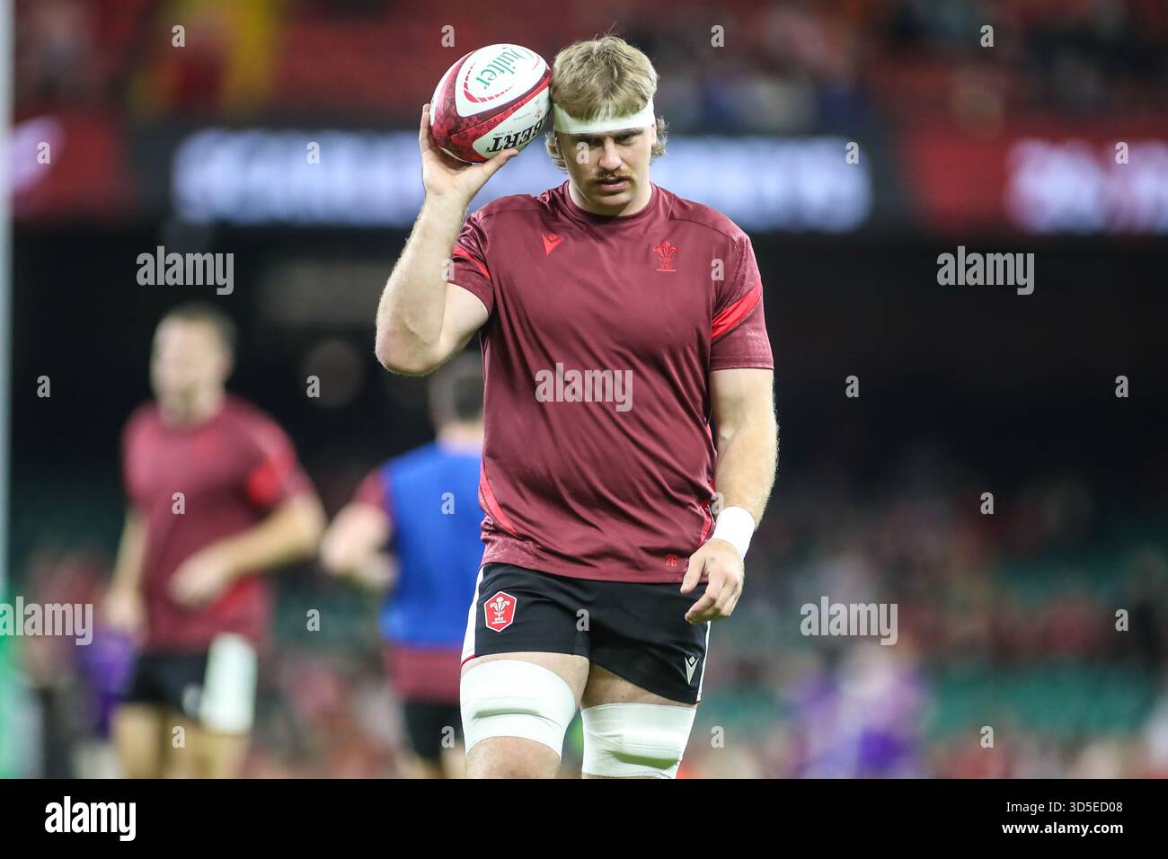 Aaron Wainwright of Wales warms up, ahead of the Quilter Nations Series 2025 match Wales vs ...