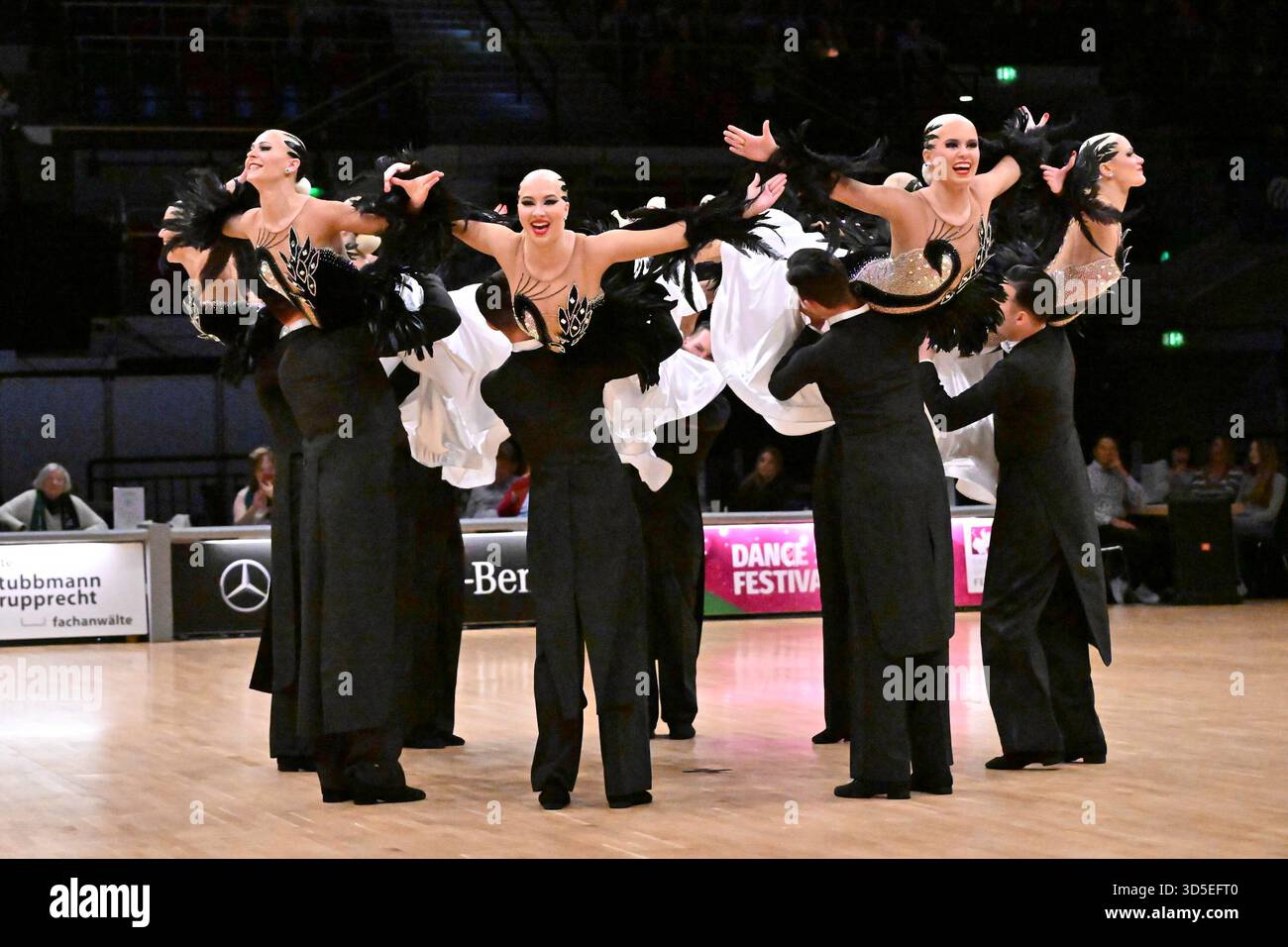 15.11.2025, ?VB Arena Bremen, GER; Dancing, German Championship of ...