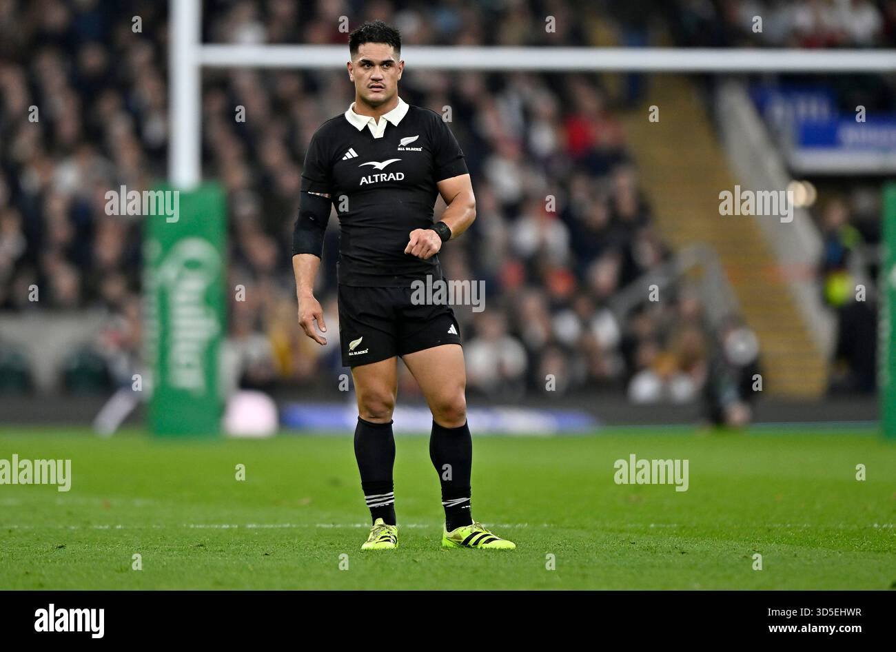 Twickenham. United Kingdom. 15 November 2025. England V New Zealand ...