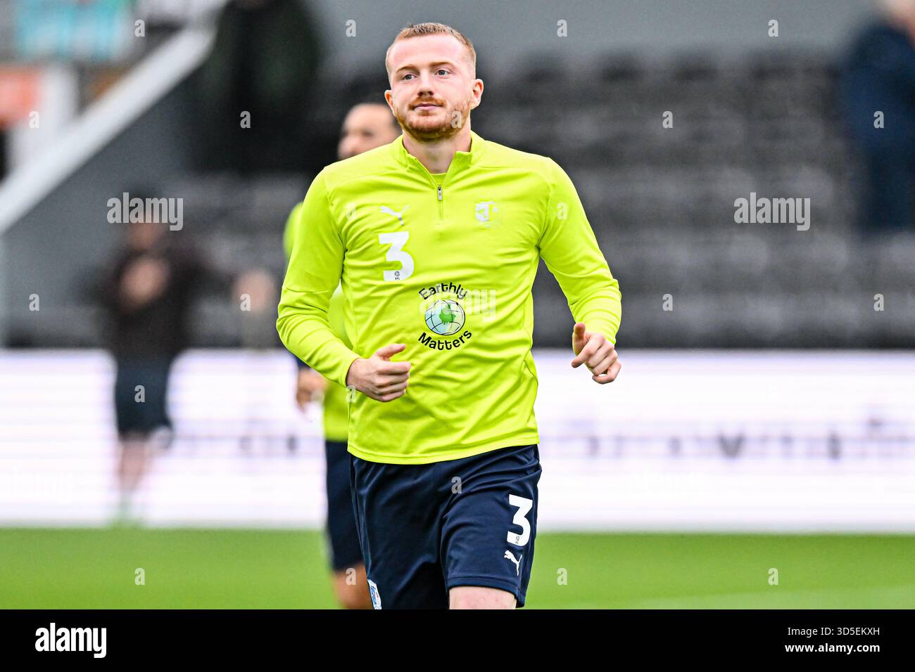 Lewis Shipley (3 Barrow) warms up prior to the Sky Bet League 2 match ...