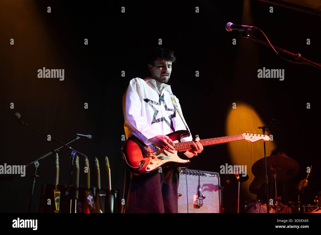 Basht performing at Queen Margaret Union (QMU) in Glasgow Friday 14th ...