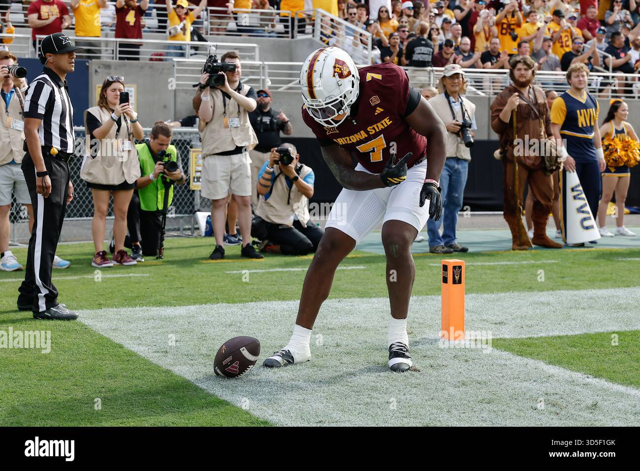 TEMPE, AZ - NOVEMBER 15: Arizona State Sun Devils tight end Chamon ...