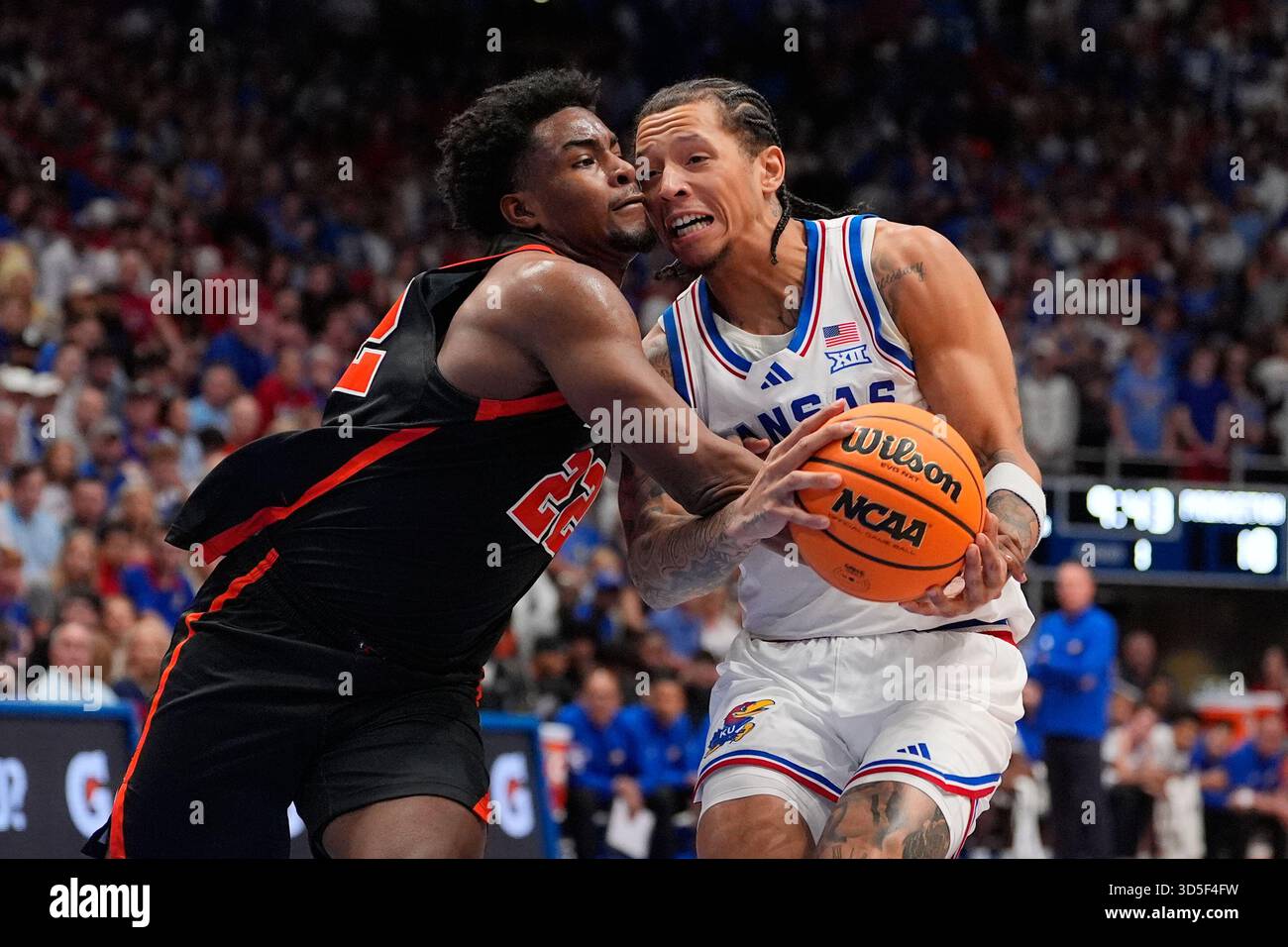 Princeton guard Dalen Davis (22) tries to steal the ball away from ...