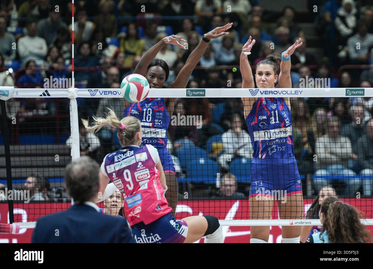 Paola Egonu (Numia Vero Volley Milano) and Anna Danesi (Numia Vero ...