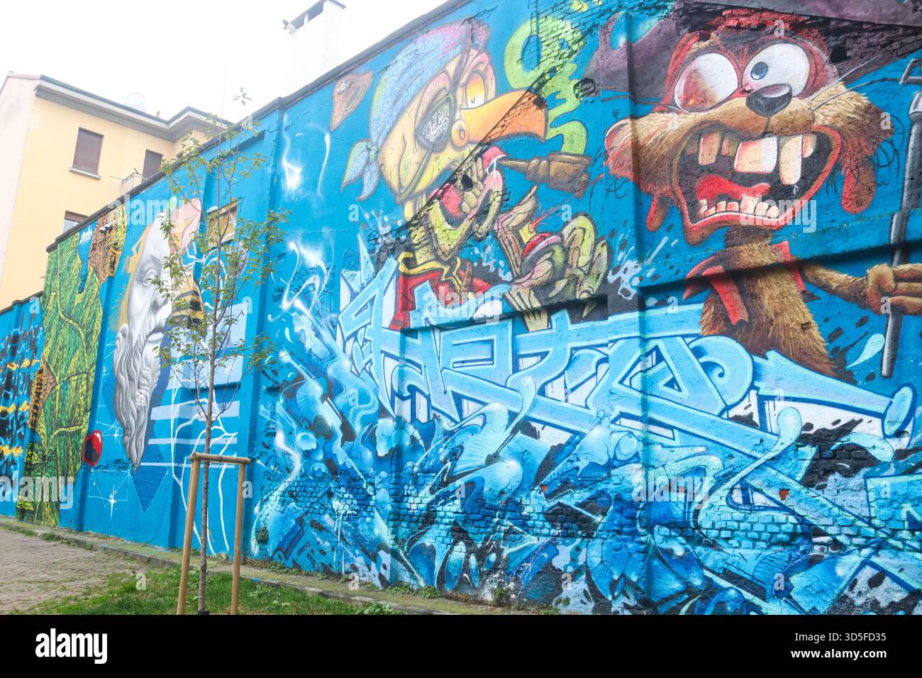 November 15, 2025, Milan, Italy: Milan (Italy), 11/15/2025 - Park/Via ...