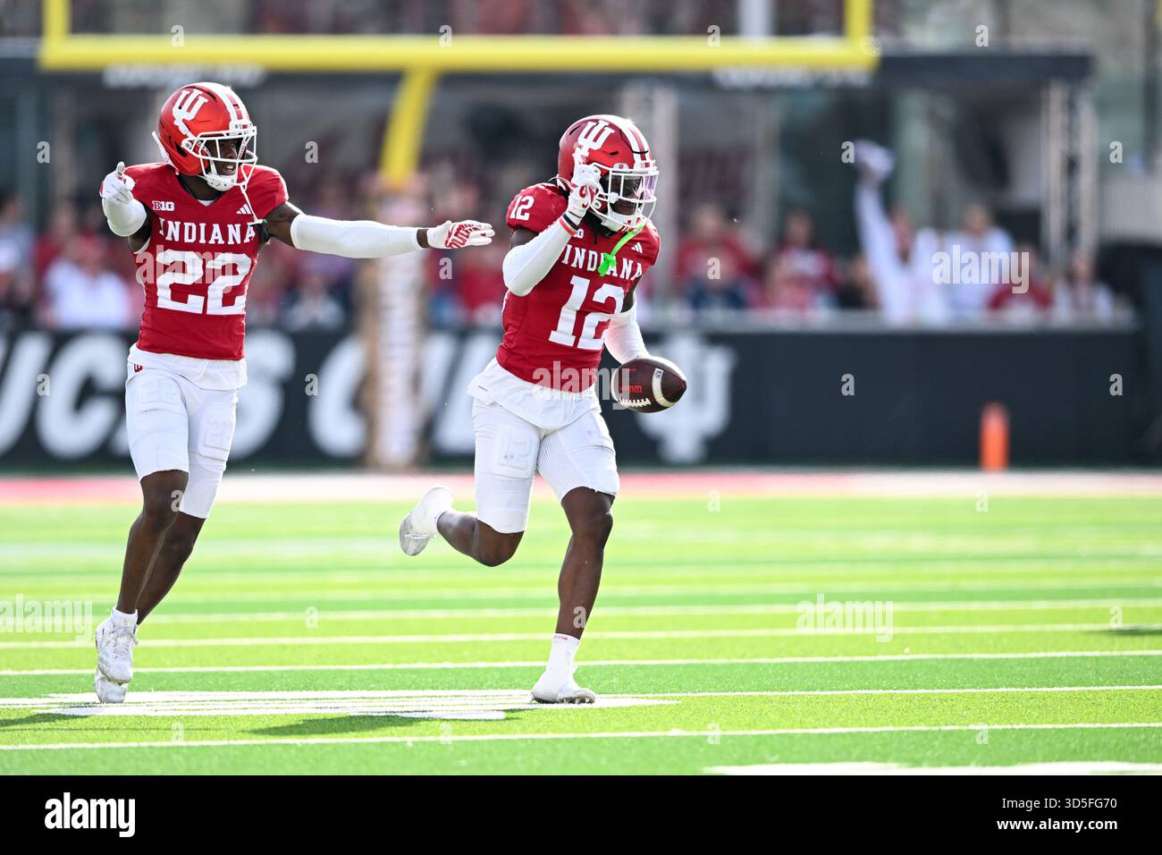 BLOOMINGTON, IN - NOVEMBER 15: Indiana Hoosiers DB Devan Boykin (12 ...