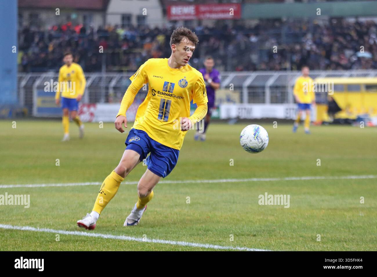Jonas Arcalean (17, Lok Leipzig). Football, Wernesgrüner Saxony Cup ...