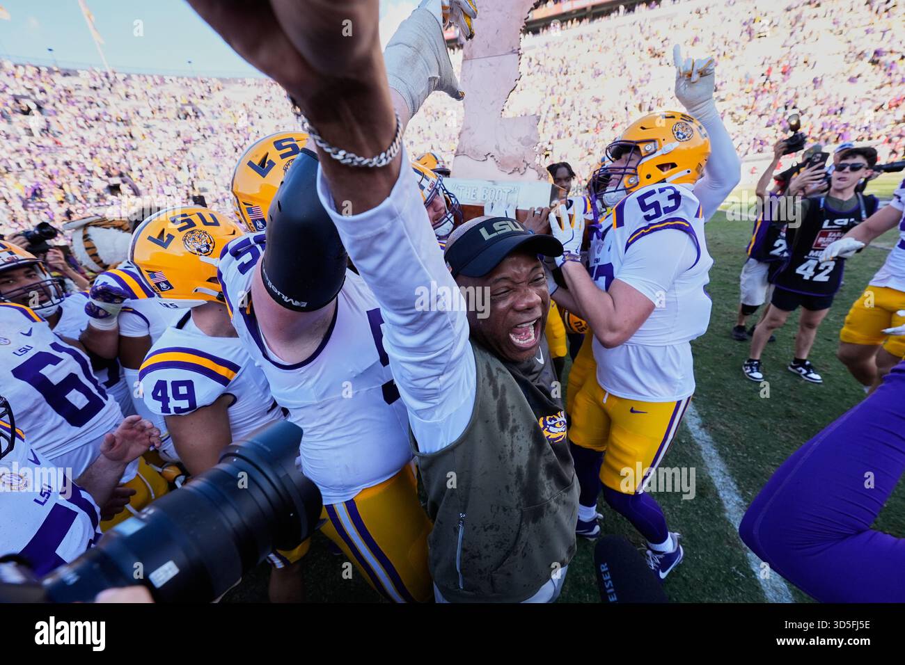 LSU interim head coach Frank Wilson III celebrates his first win as ...