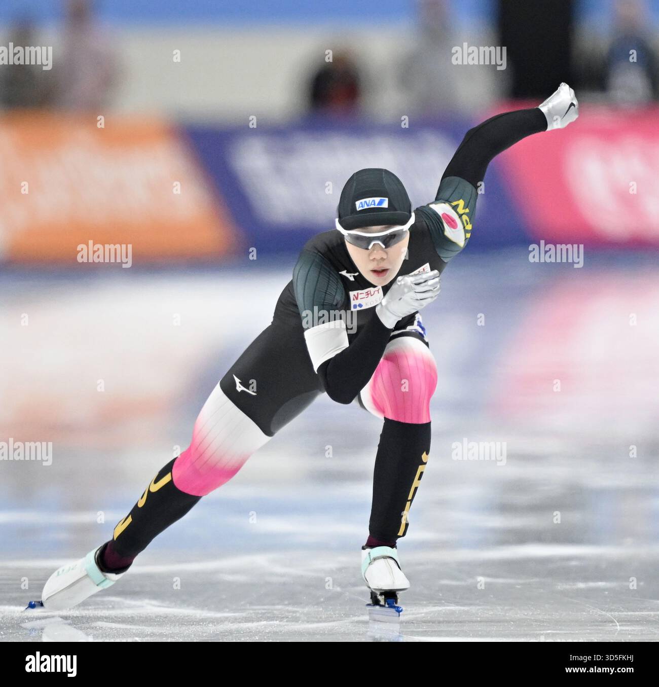 Yukino Yoshida of Japan competes in the women's 500 meters in the ISU ...