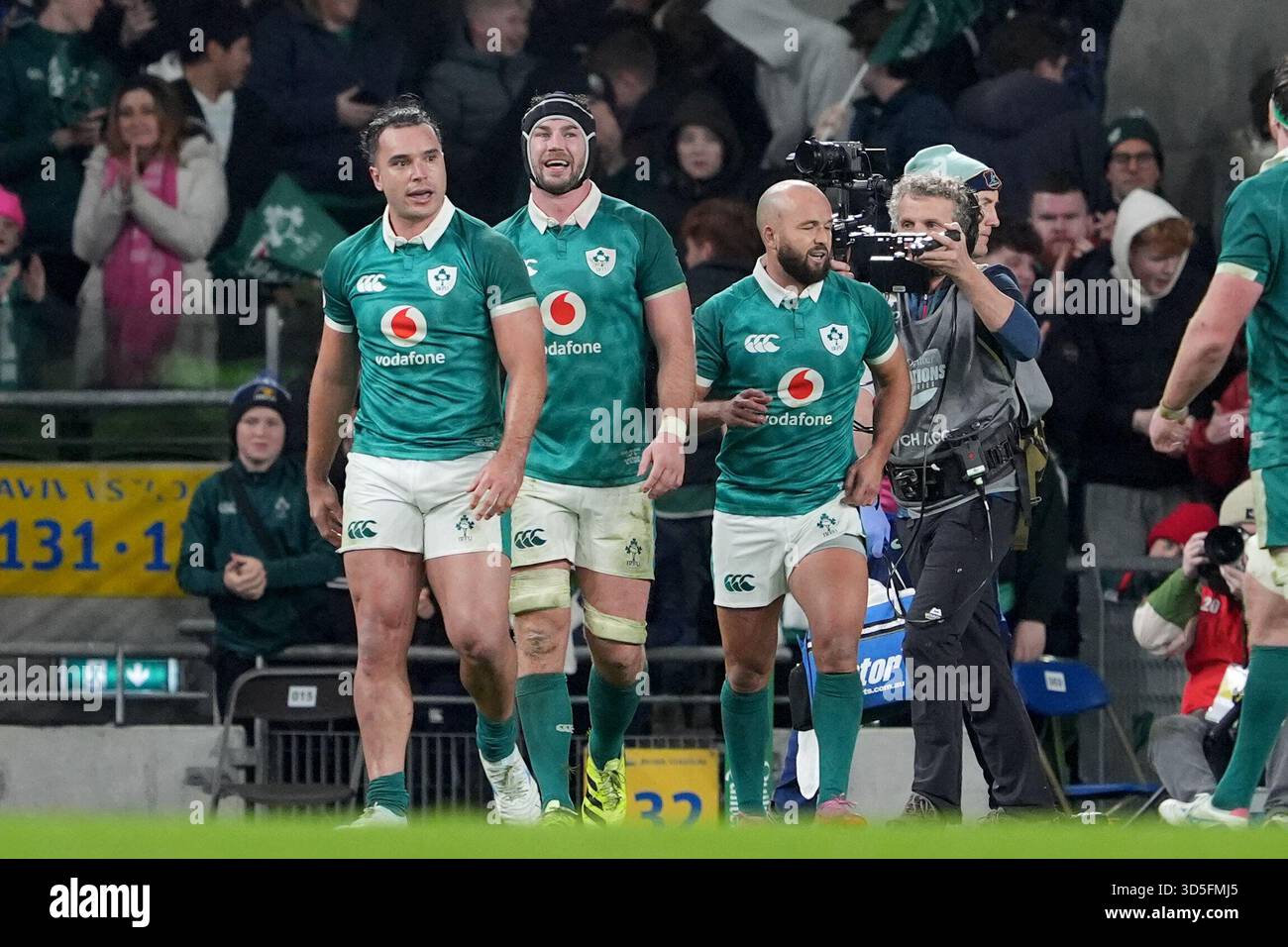 Ireland's Caelan Doris celebrates scoring a try during the Quilter ...