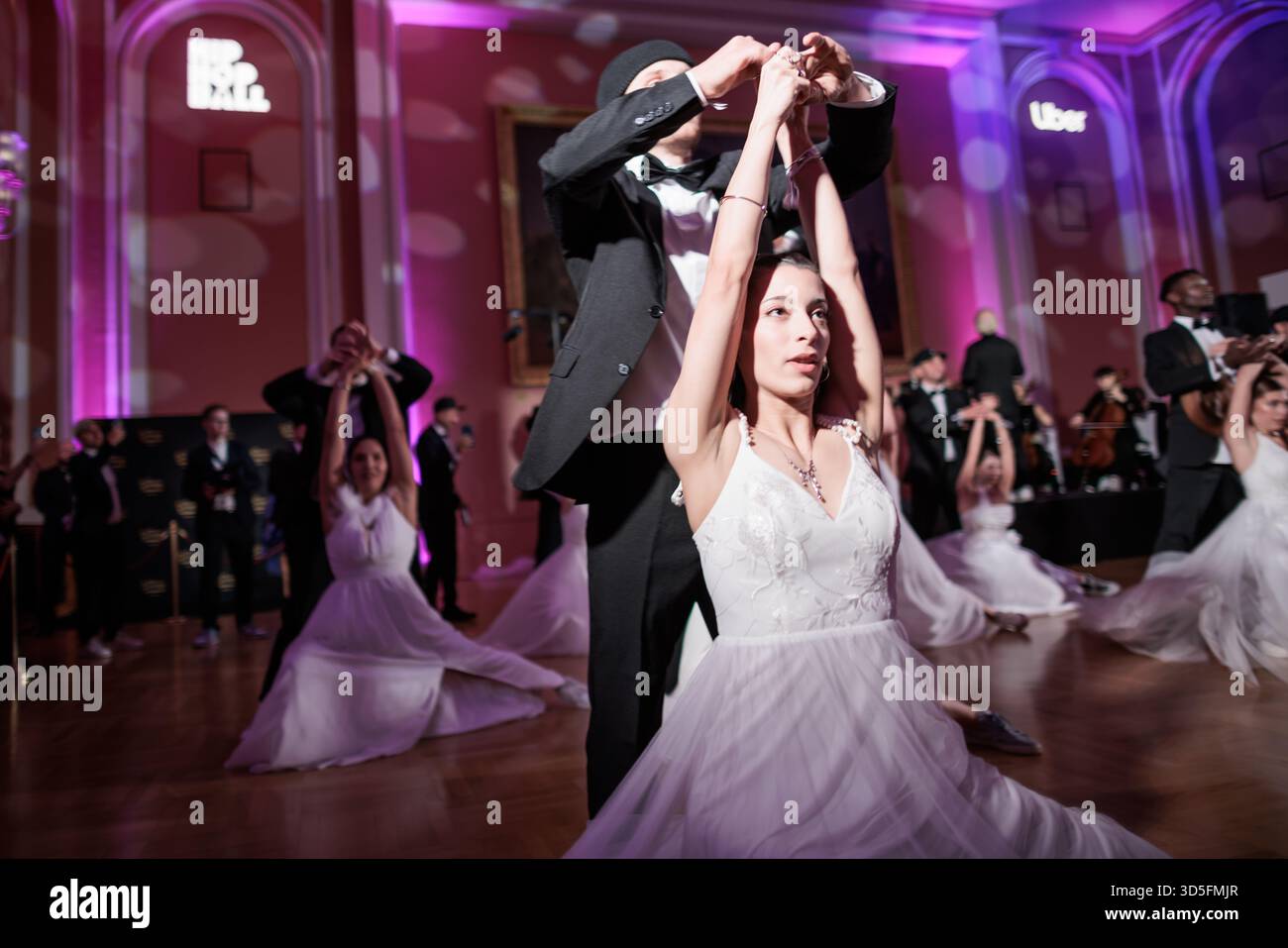 15 November 2025, Berlin: Dancers open the Hip-Hop Ball in the Rotes ...