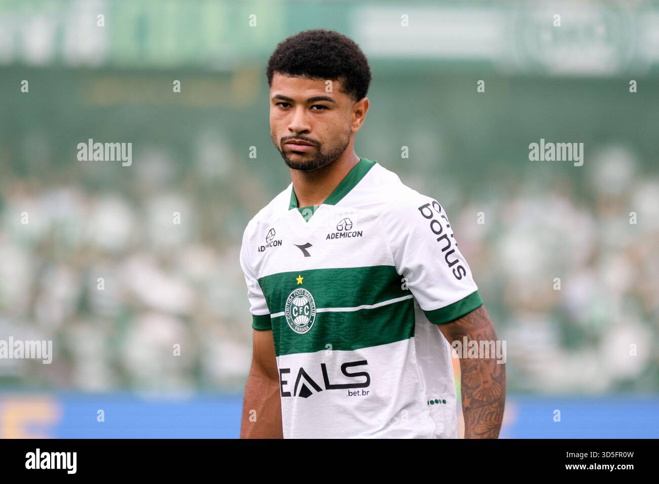 PR - CURITIBA - 11/15/2025 - BRAZILIAN B 2025, CORITIBA x ATHLETIC CLUB - Lucas Ronier, Coritiba ...