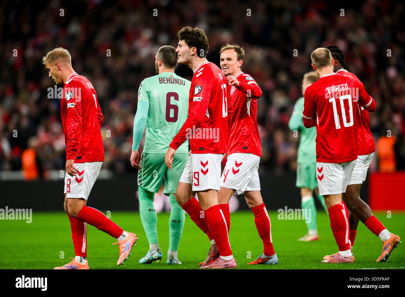 Copenhagen, Denmark. 15 November, 2025. Pictured left to right, 8 (DEN ...