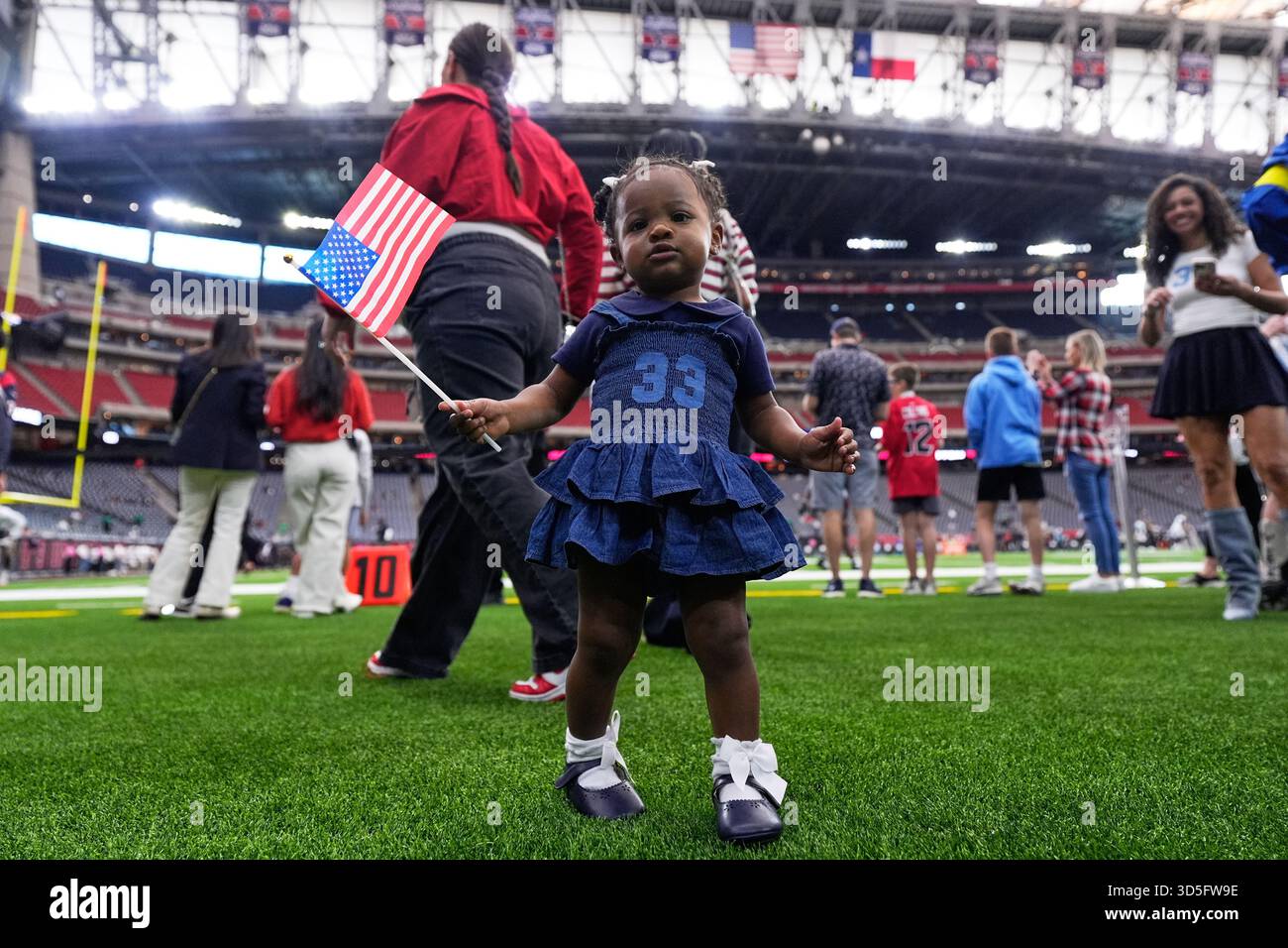 Demi Rose, daughter of Houston Texans running back Dare Ogunbowale ...