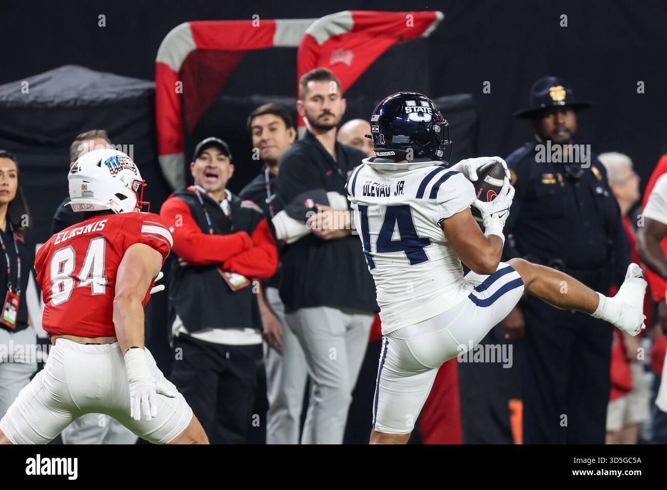 November 15, 2025: Utah State Aggies linebacker Bronson Olevao Jr. (14 ...