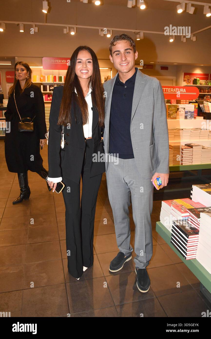 Rome, Mondadori Bookstore Presentation of Sonia Bruganelli's book "Only ...