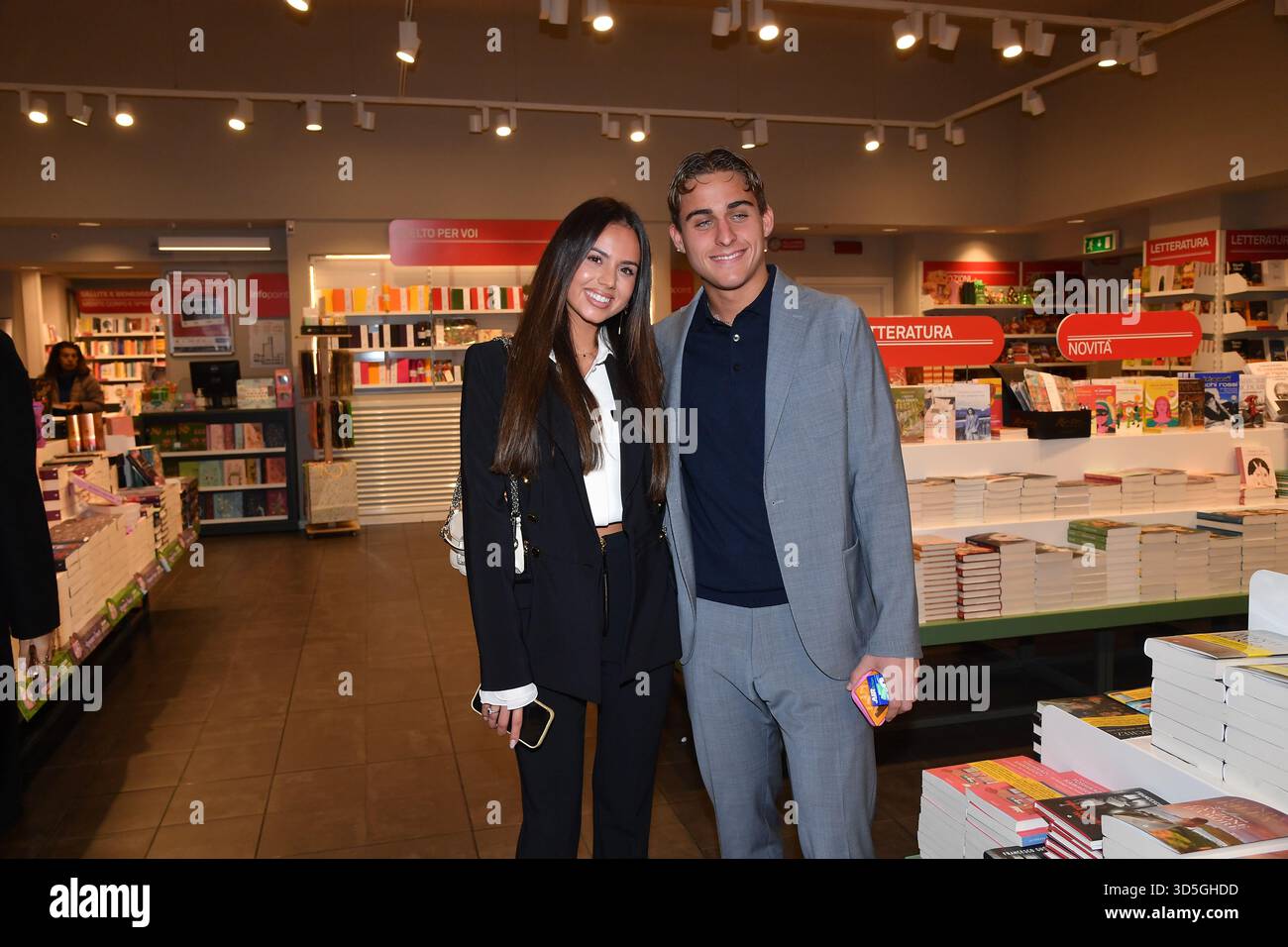 Rome, Mondadori Bookstore Presentation of Sonia Bruganelli's book "Only ...