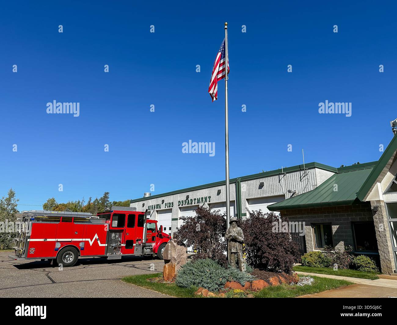 Firetruck in firehouse hi-res stock photography and images - Alamy