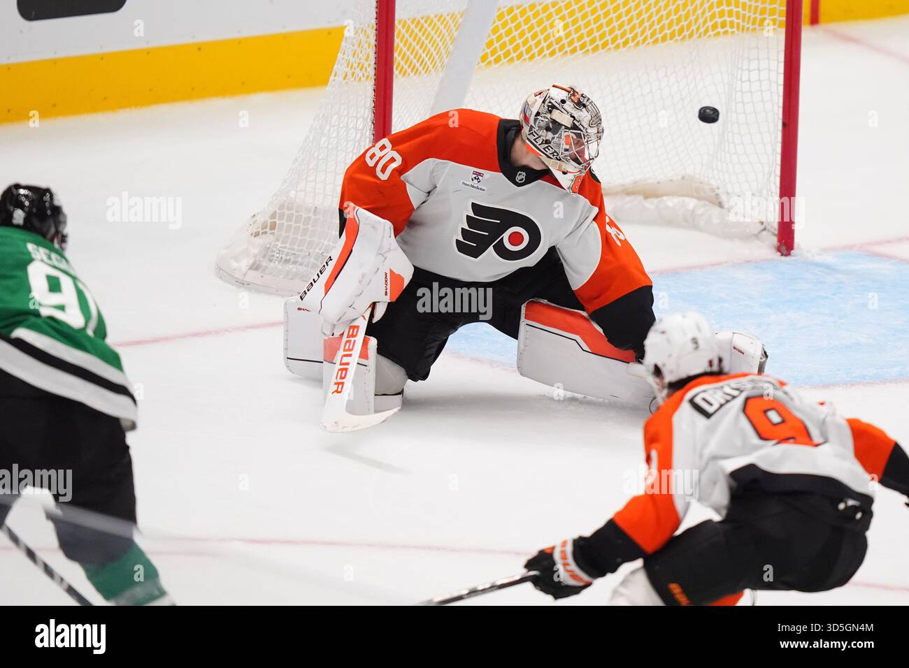 Dallas Stars center Tyler Seguin (91) shoots scoring a goal against ...