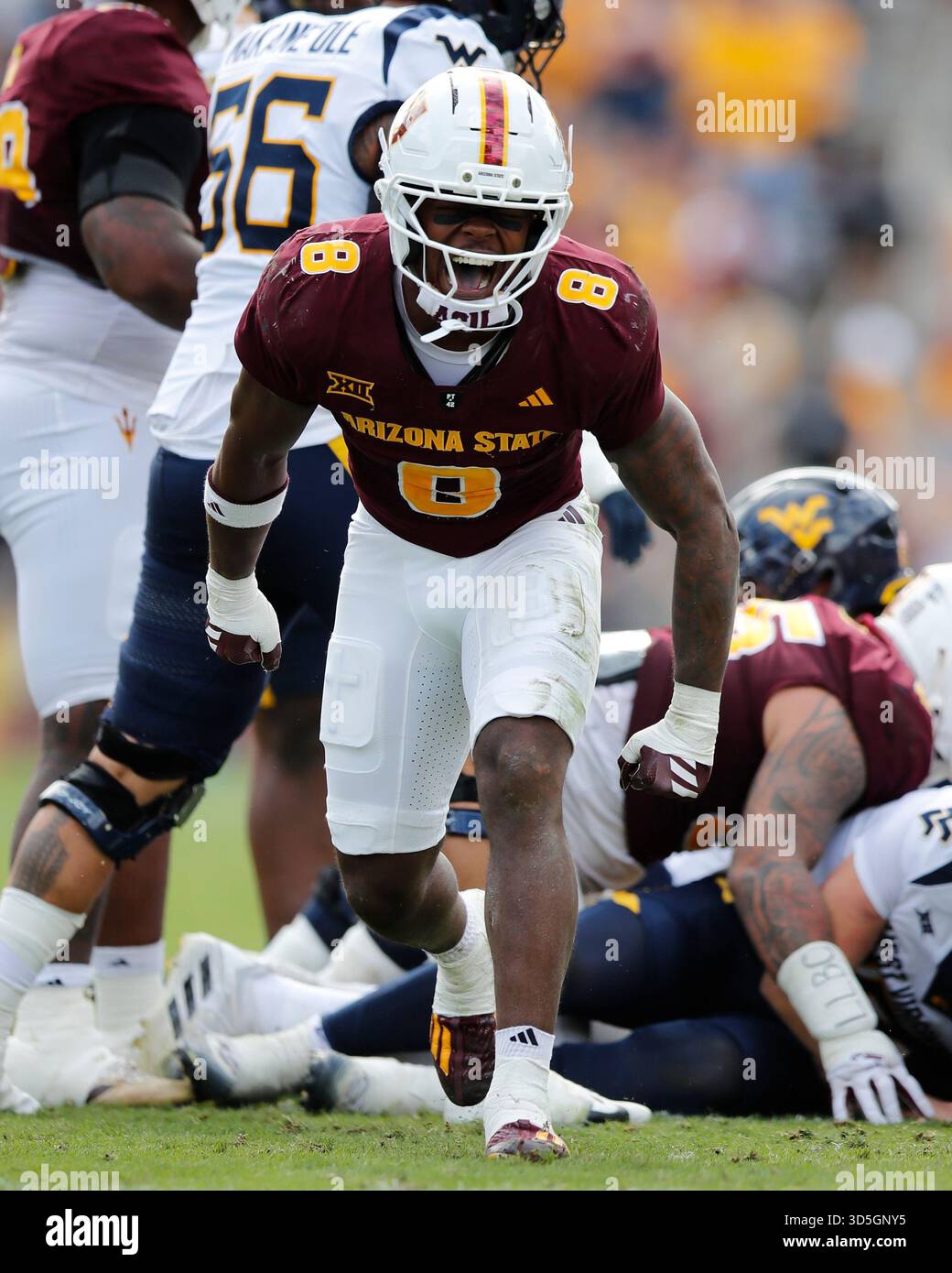 November 15, 2025: Arizona State Sun Devils linebacker Jordan Crook (8 ...