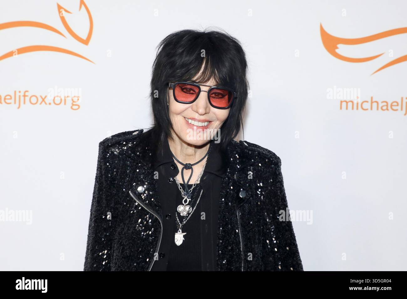 Singer-songwriter Joan Jett attends the Michael J. Fox Foundation ...