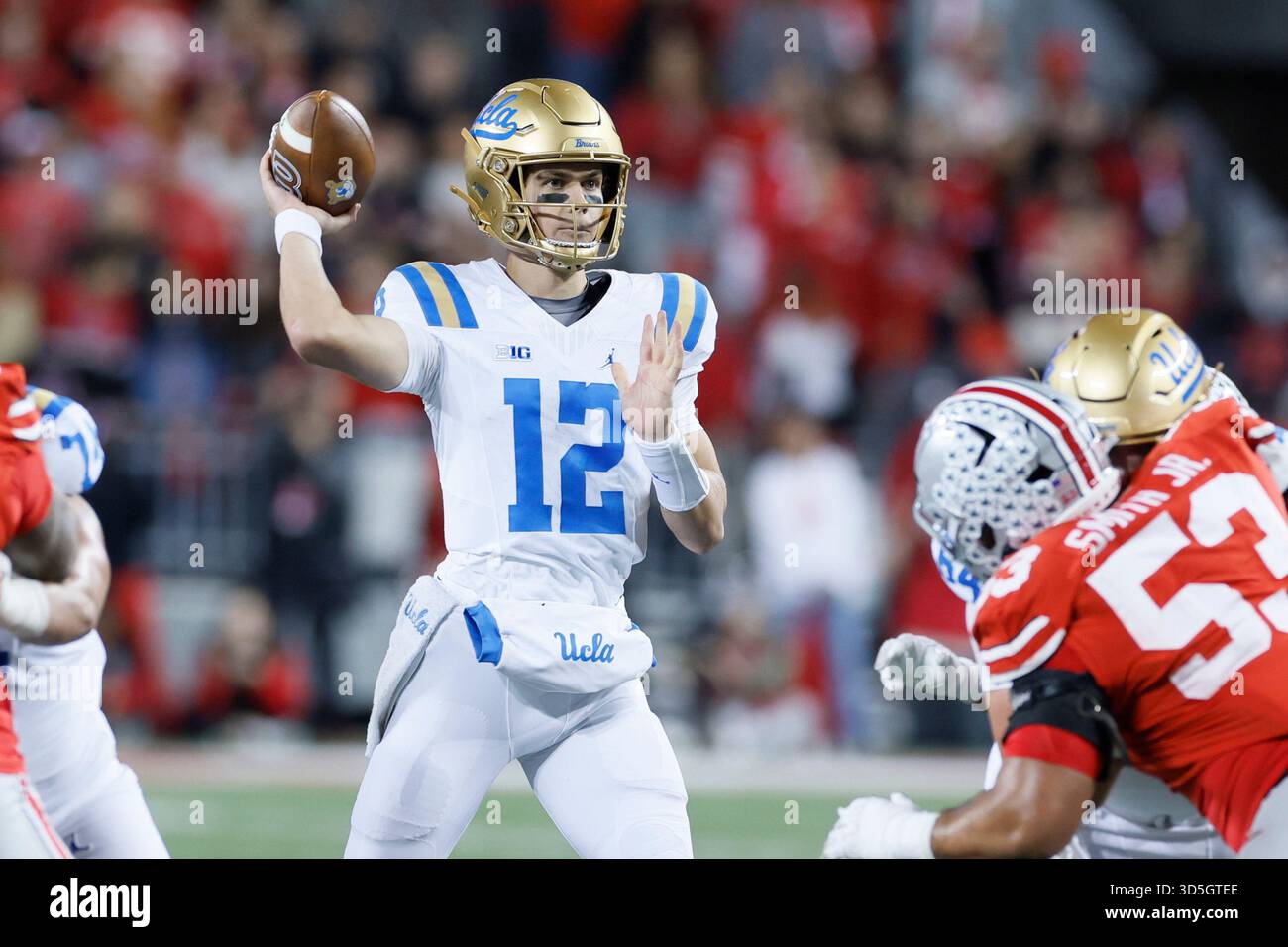 UCLA quarterback Luke Duncan throws a pass against Ohio State during ...