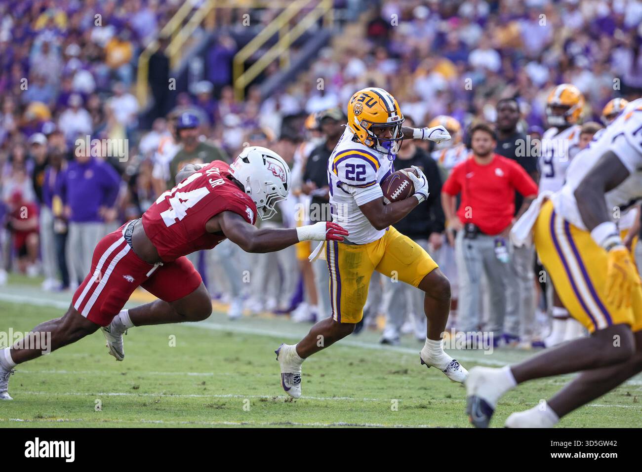 November 15, 2025: LSU running back Harlem Berry (22) tries to avoid ...