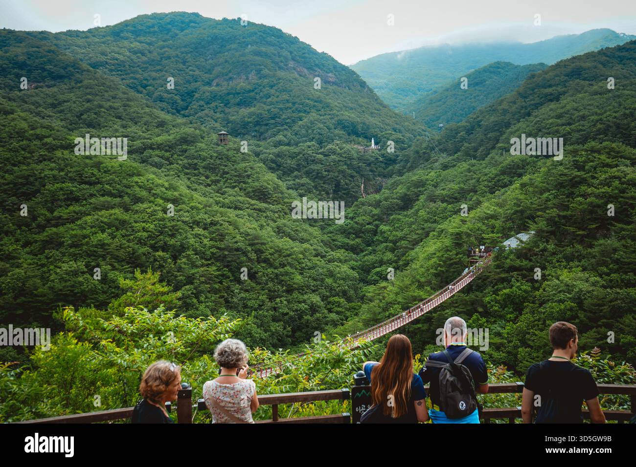 Chulleong bridge hi-res stock photography and images - Alamy