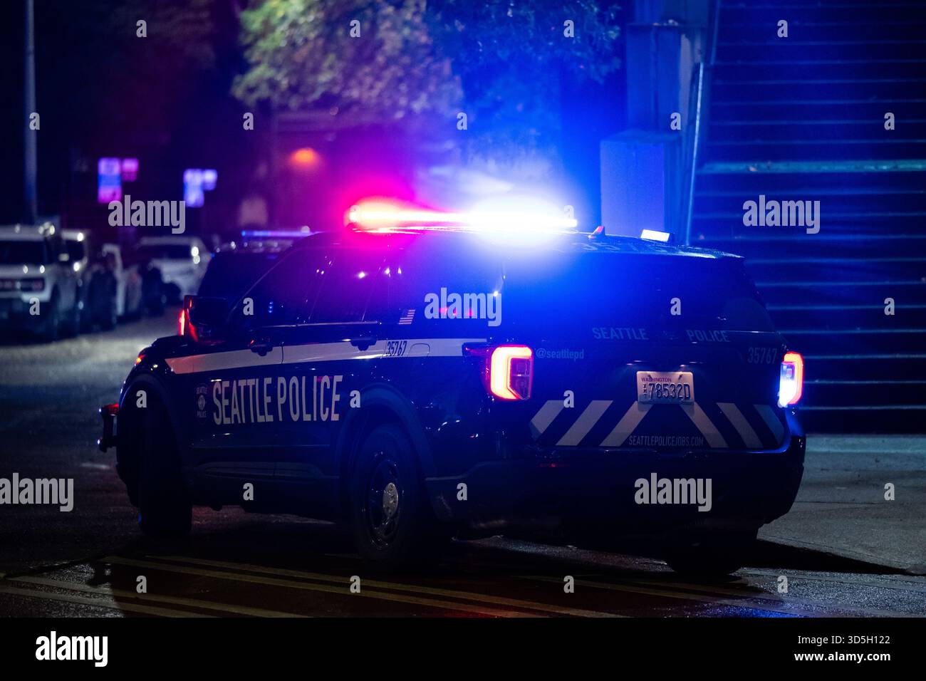 Seattle, USA. 15th Nov 2025. Just after 6:00pm Seattle Police were ...