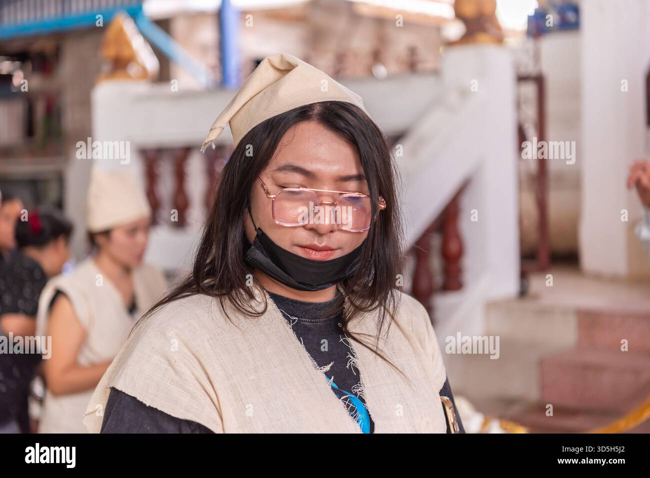 Suphanburi, Thailand - November 7, 2025 : Mourners in Thai Song Dam ...