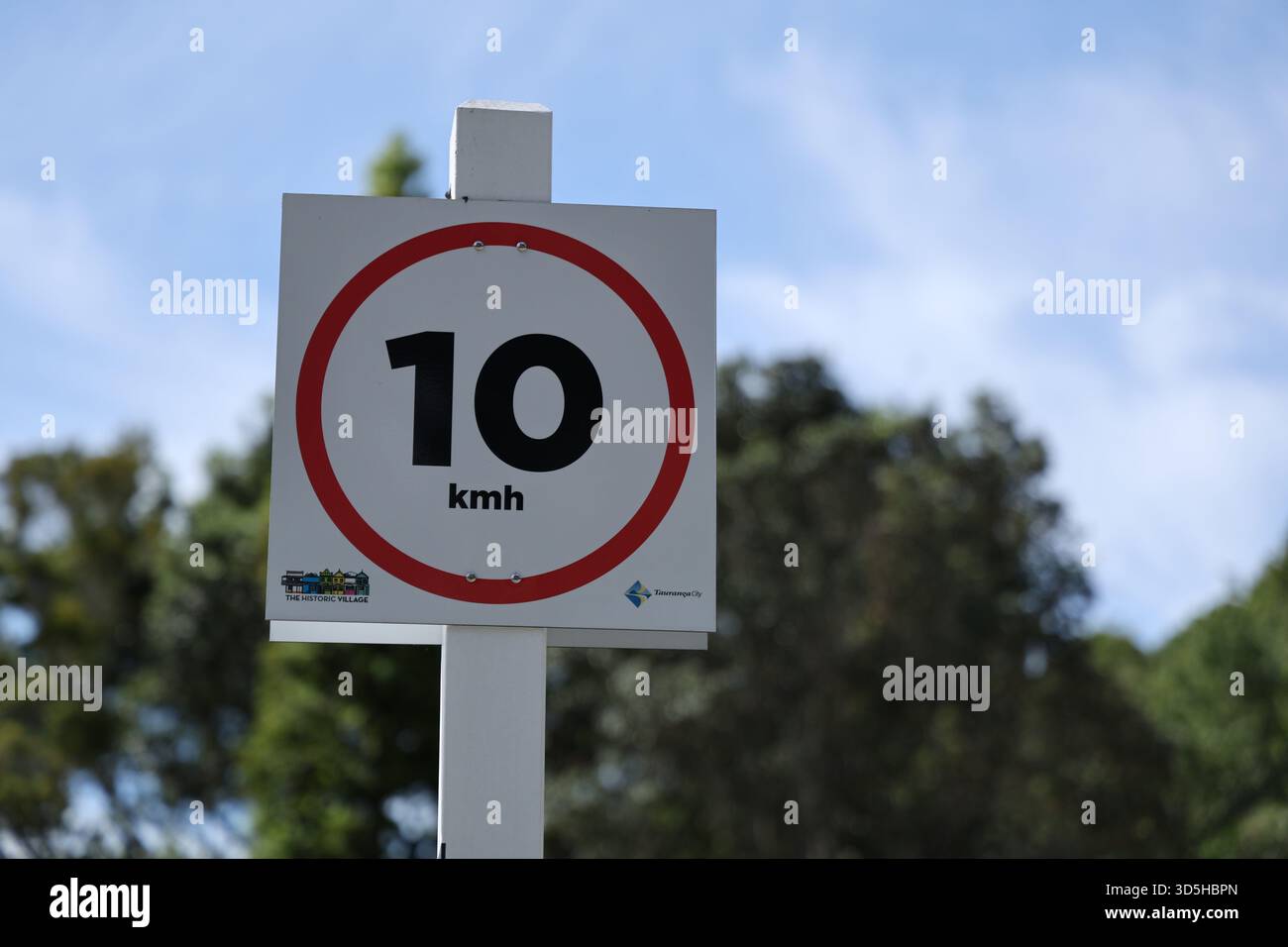 Engineering speed limit hi-res stock photography and images - Alamy