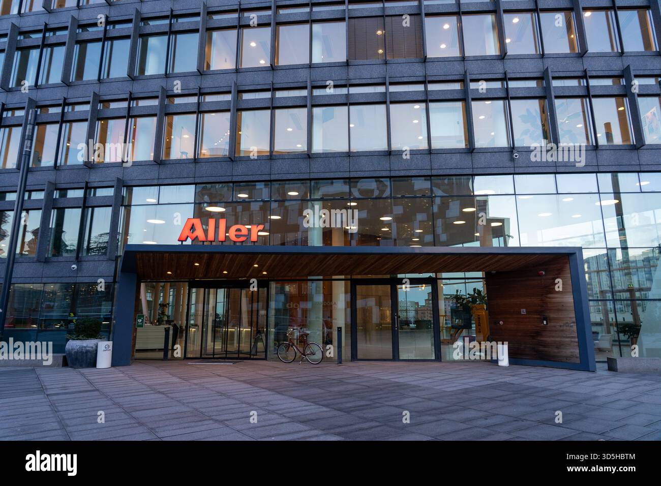 Plh business logo hi-res stock photography and images - Alamy